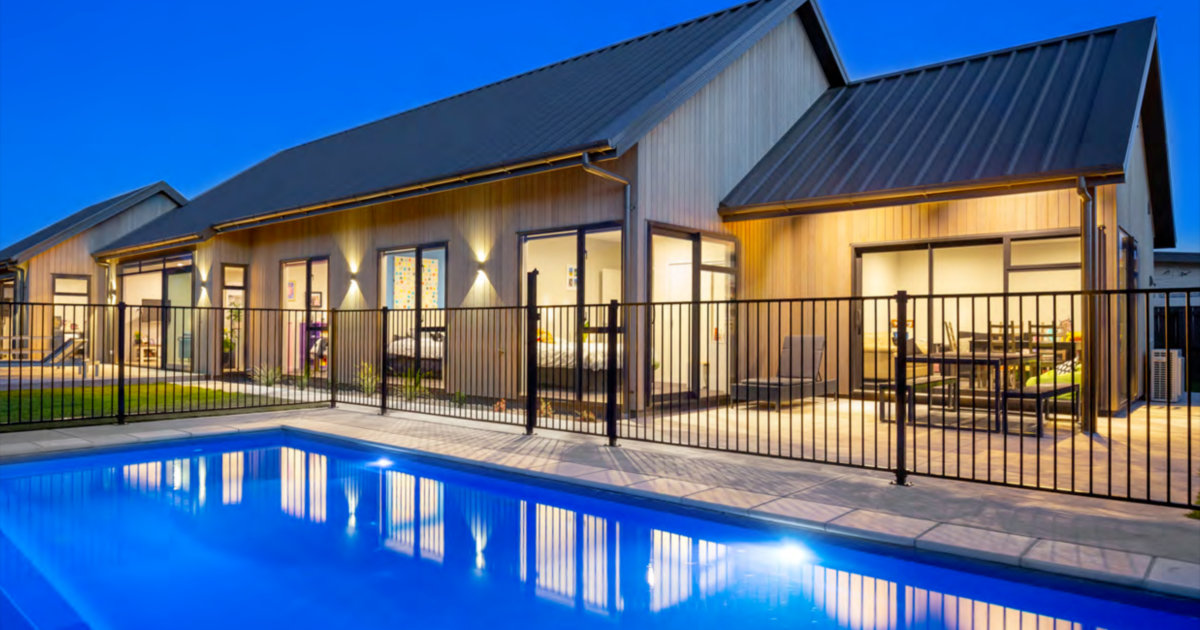 Blenheim Cedar Stunner Project Showcase | JSC