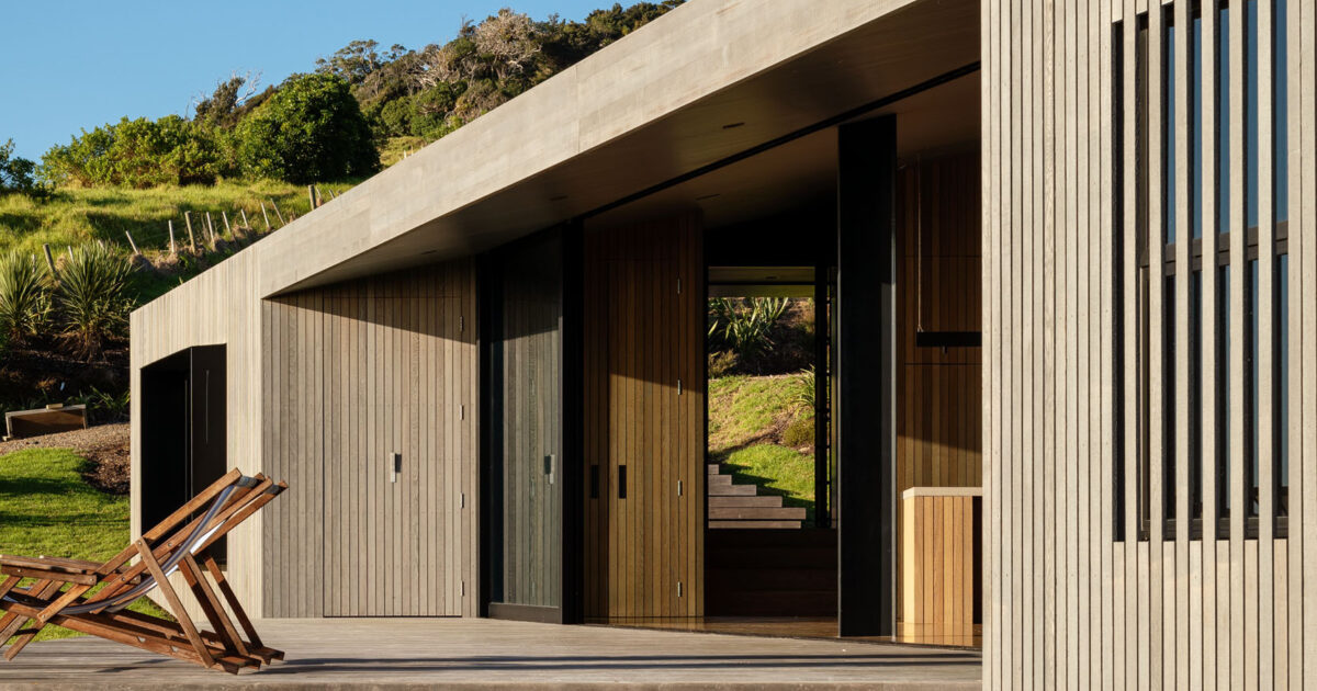 Vertical Shiplap Cladding | Weatherboard Cladding | JSC