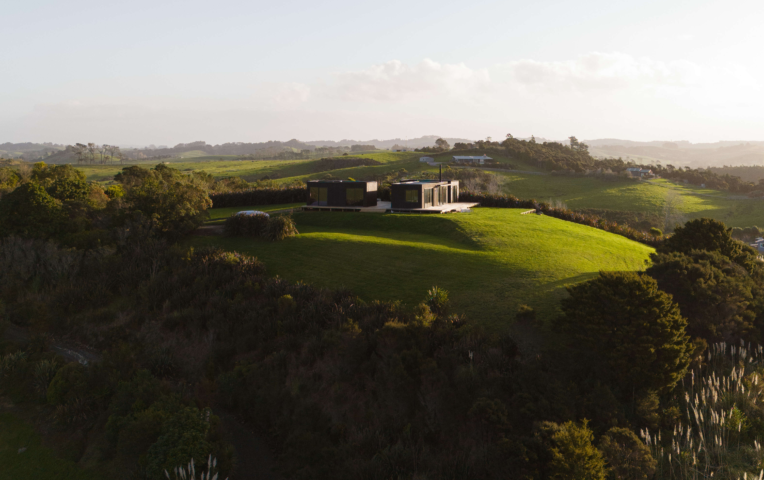 Vertical Shiplap Cladding | Weatherboard Cladding | JSC