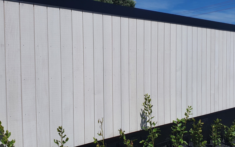 Vertical Shiplap Cladding | Weatherboard Cladding | JSC
