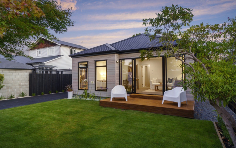 Rusticated Weatherboards | Horizontal Cladding | JSC