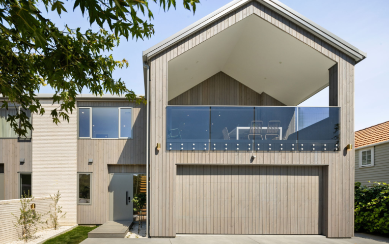 Vertical Shiplap Cladding | Weatherboard Cladding | JSC