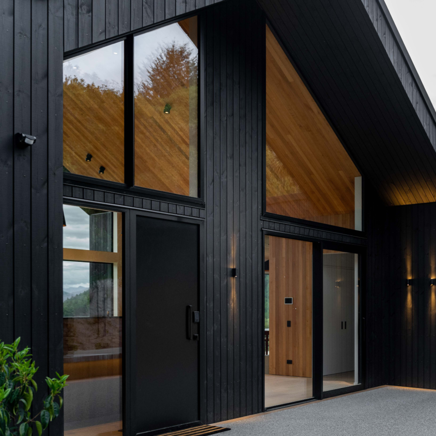 Vertical Shiplap Cladding | Weatherboard Cladding | JSC